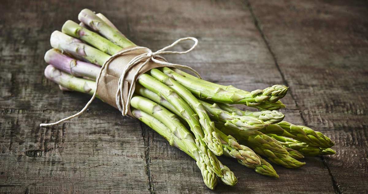 Šparoge su omiljena proljetna biljka, evo zašto ih treba jesti!
