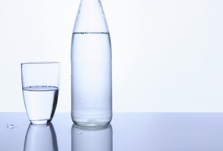 KISELA VODA - ŠTETI ZDRAVLjU! Mineralna voda sadrži čak 11 puta više ...