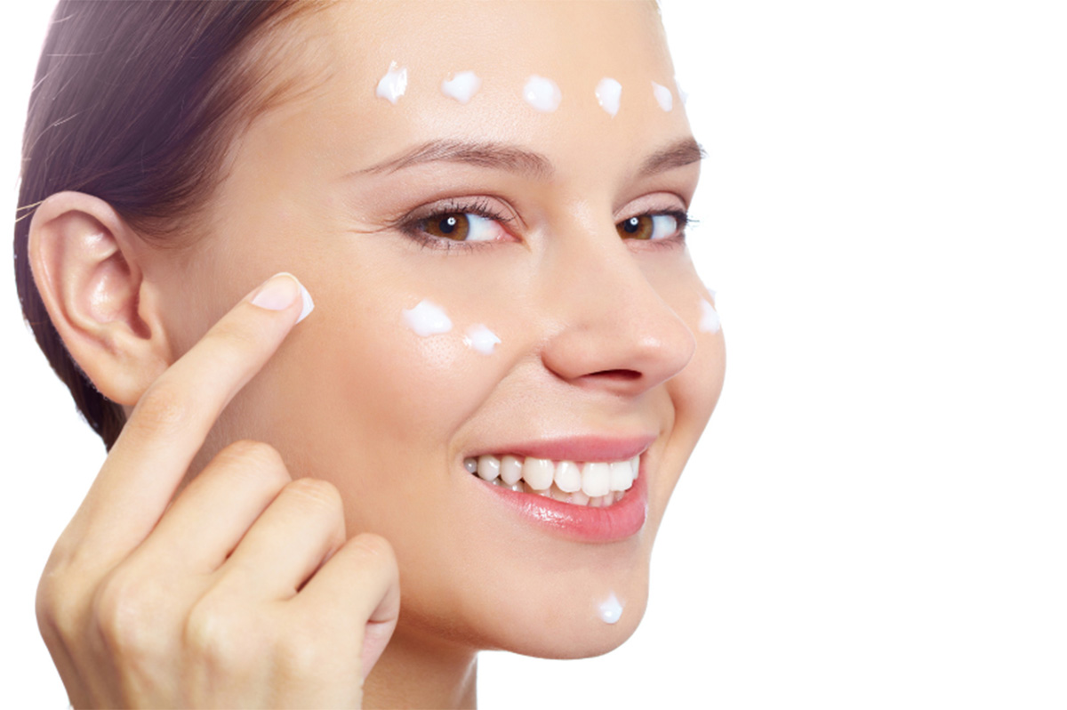 Pravilna njega briše bore sa lica i održava kožu zategnutom